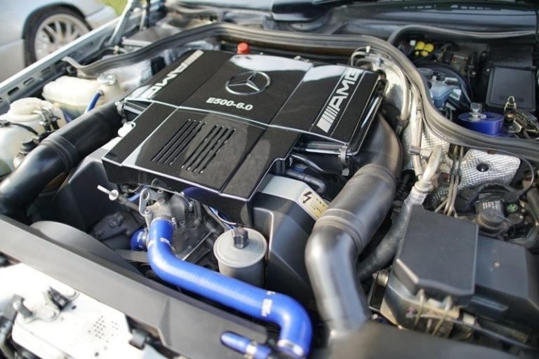 極上のW124 前期 500Eに出会う – カーギークス！